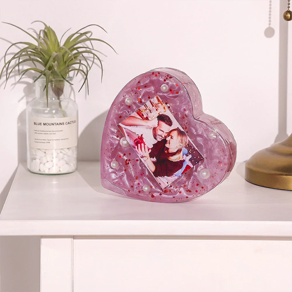 Geometric Shapes Resin Love Show Piece – Jyoti's Resin Glow